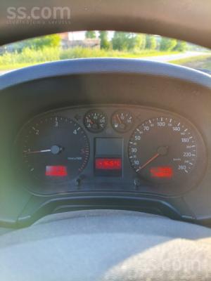 Zils Audi A3 1999 Balvi, ar dzinēja tilpumu 1.90 L un nobraukumu 409 tūkst. km par 1400 €, foto 10 vietnē AUTOMOTO.COM.LV