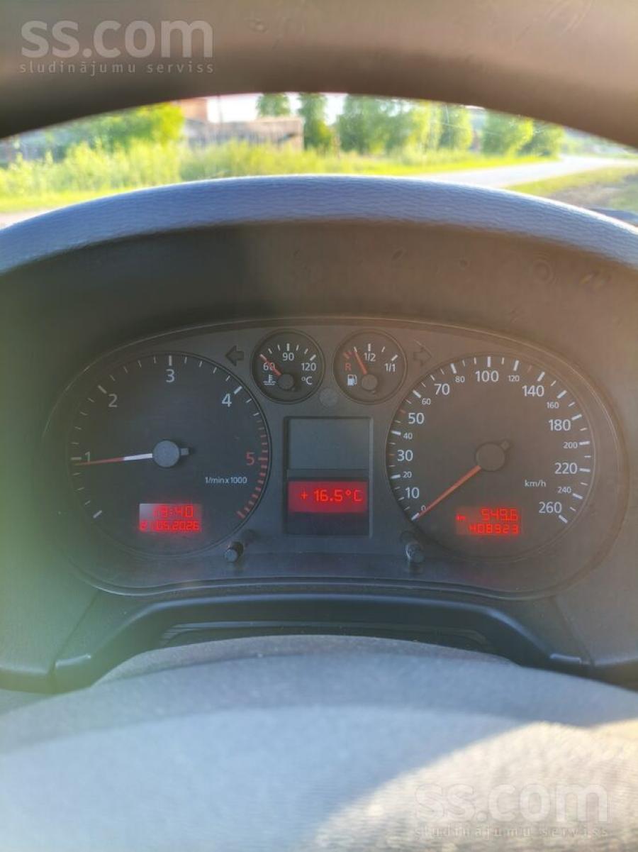 Zils Audi A3 1999 Balvi, ar dzinēja tilpumu 1.90 L un nobraukumu 409 tūkst. km par 1400 €, foto 10 vietnē AUTOMOTO.COM.LV