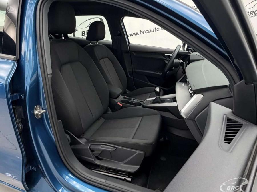 Blue Audi A3 2022 in Vilnius, with an engine capacity of 1.50 L and mileage of 27 thousand km for 17500 €, photo 9 on AUTOMOTO.COM.LV