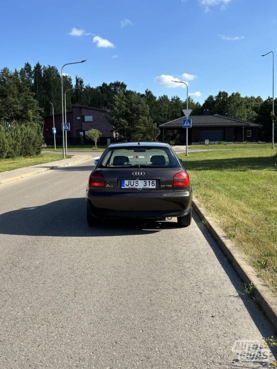 Brown Audi A3 1999 in Vilnius, with an engine capacity of 1.90 L and mileage of 280 thousand km for 800 €, photo 8 on AUTOMOTO.COM.LV