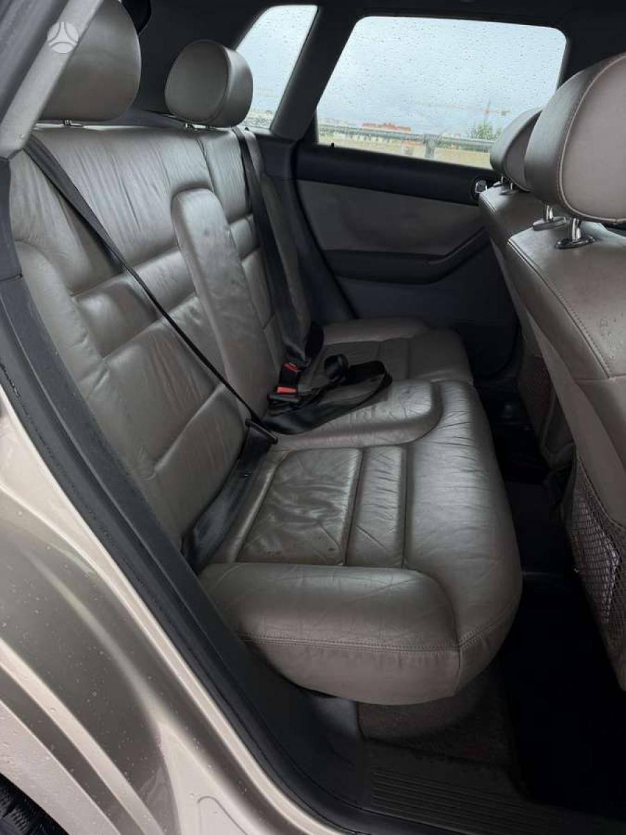 Brūns Audi A3 2000 Viļņa, ar dzinēja tilpumu 1.90 L un nobraukumu 250 tūkst. km par 1450 €, foto 21 vietnē AUTOMOTO.COM.LV