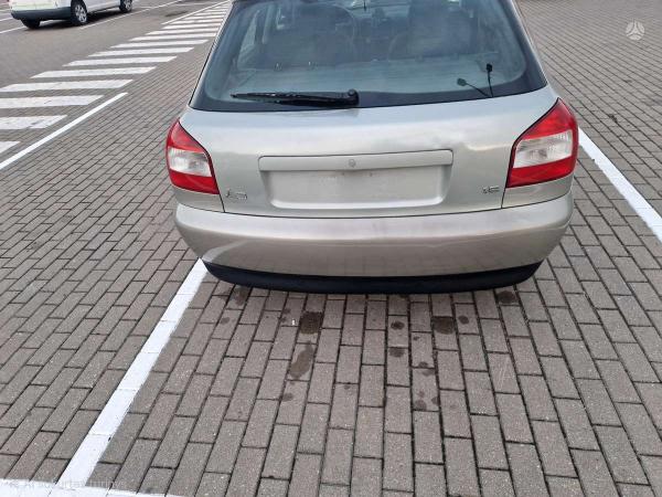 Brūns Audi A3 2003 Kauņa, ar dzinēja tilpumu 1.60 L un nobraukumu 315 tūkst. km par 1250 €, foto 3 vietnē AUTOMOTO.COM.LV