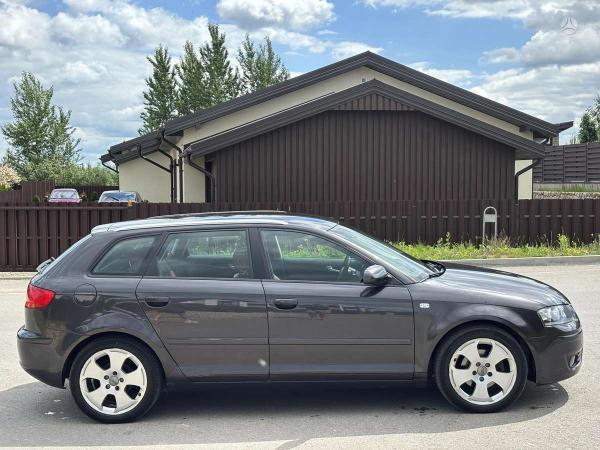 Brūns Audi A3 2004 Viļņa, ar dzinēja tilpumu 1.97 L un nobraukumu 250 tūkst. km par 3150 €, foto 2 vietnē AUTOMOTO.COM.LV
