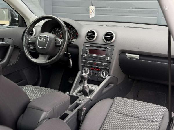 Brown Audi A3 2009 in Kaunas, with an engine capacity of 1.39 L and mileage of 243 thousand km for 4790 €, photo 2 on AUTOMOTO.COM.LV
