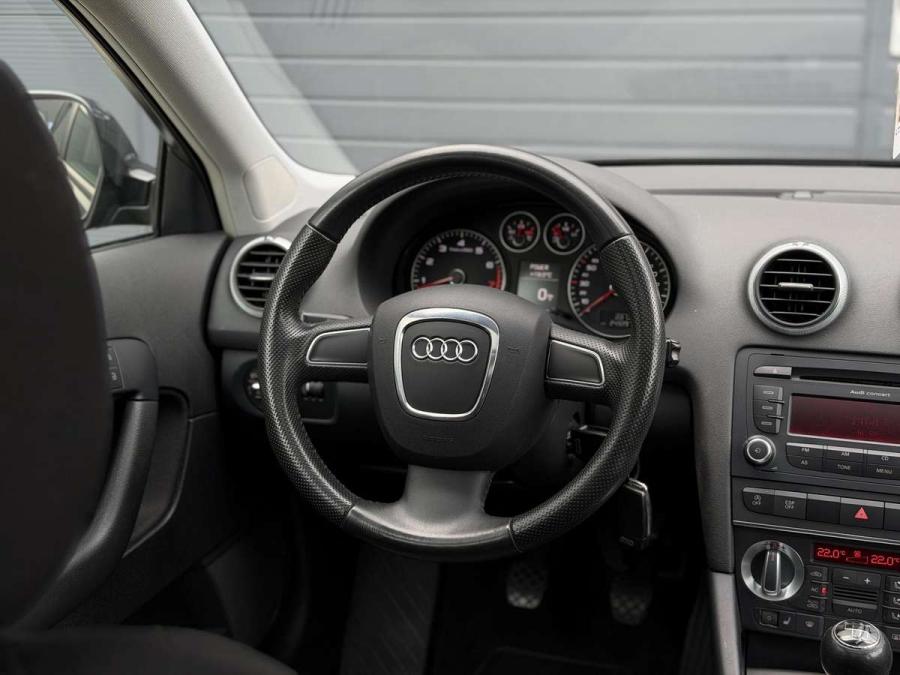 Brūns Audi A3 2009 Kauņa, ar dzinēja tilpumu 1.39 L un nobraukumu 243 tūkst. km par 4790 €, foto 19 vietnē AUTOMOTO.COM.LV