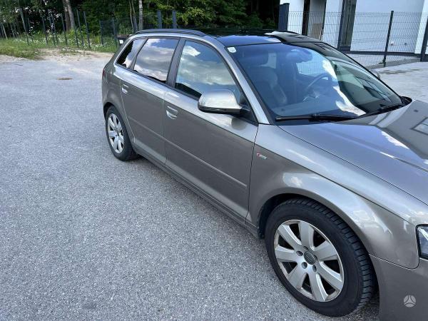 Brown Audi A3 2009 in Vilnius, with an engine capacity of 1.39 L and mileage of 259 thousand km for 4500 €, photo 2 on AUTOMOTO.COM.LV