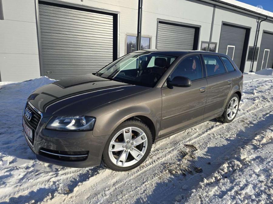 Brown Audi A3 2011 in Utena, with an engine capacity of 1.60 L and mileage of 206 thousand km for 5150 €, photo 1 on AUTOMOTO.COM.LV