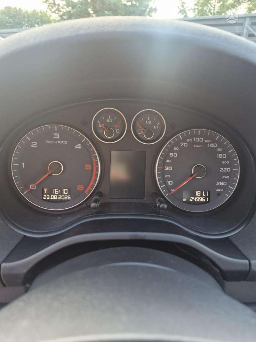 Brown Audi A3 2011 in Palanga, with an engine capacity of 1.60 L and mileage of 250 thousand km for 4900 €, photo 22 on AUTOMOTO.COM.LV