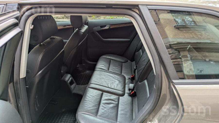 Brūns Audi A3 2012 Rīga, ar dzinēja tilpumu 1.60 L un nobraukumu 204 tūkst. km par 6950 €, foto 9 vietnē AUTOMOTO.COM.LV