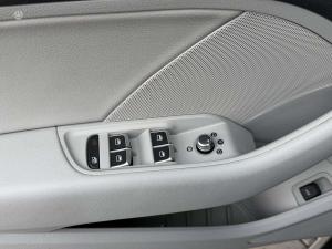 Brūns Audi A3 2016 Viļņa, ar dzinēja tilpumu 1.98 L un nobraukumu 272 tūkst. km par 9999 €, foto 15 vietnē AUTOMOTO.COM.LV