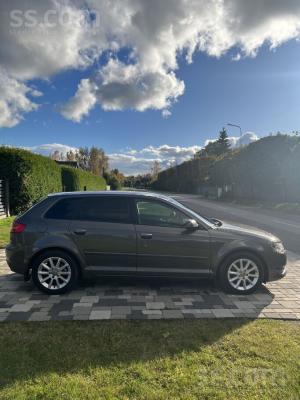 Brown Audi A3 2012 in Riga, with an engine capacity of 2.00 L and mileage of 284 thousand km for 6200 €, photo 8 on AUTOMOTO.COM.LV