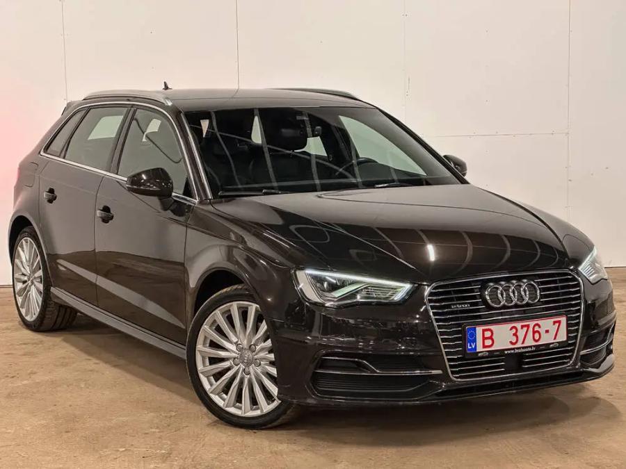 Brown Audi A3 2015 in Jurmala, with an engine capacity of 1.40 L and mileage of 194 thousand km for 11950 €, photo 5 on AUTOMOTO.COM.LV