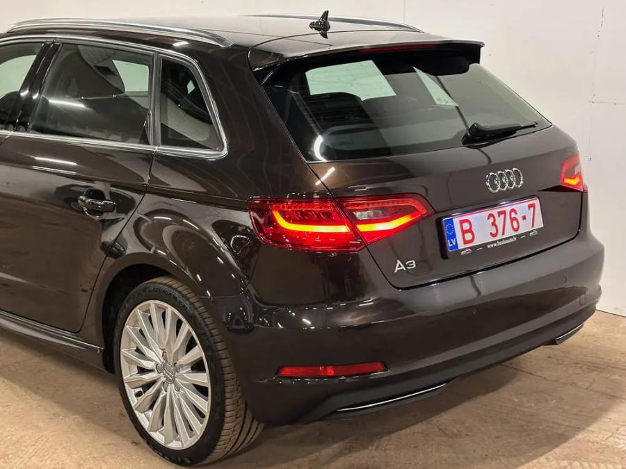 Brown Audi A3 2015 in Jurmala, with an engine capacity of 1.40 L and mileage of 194 thousand km for 11950 €, photo 9 on AUTOMOTO.COM.LV