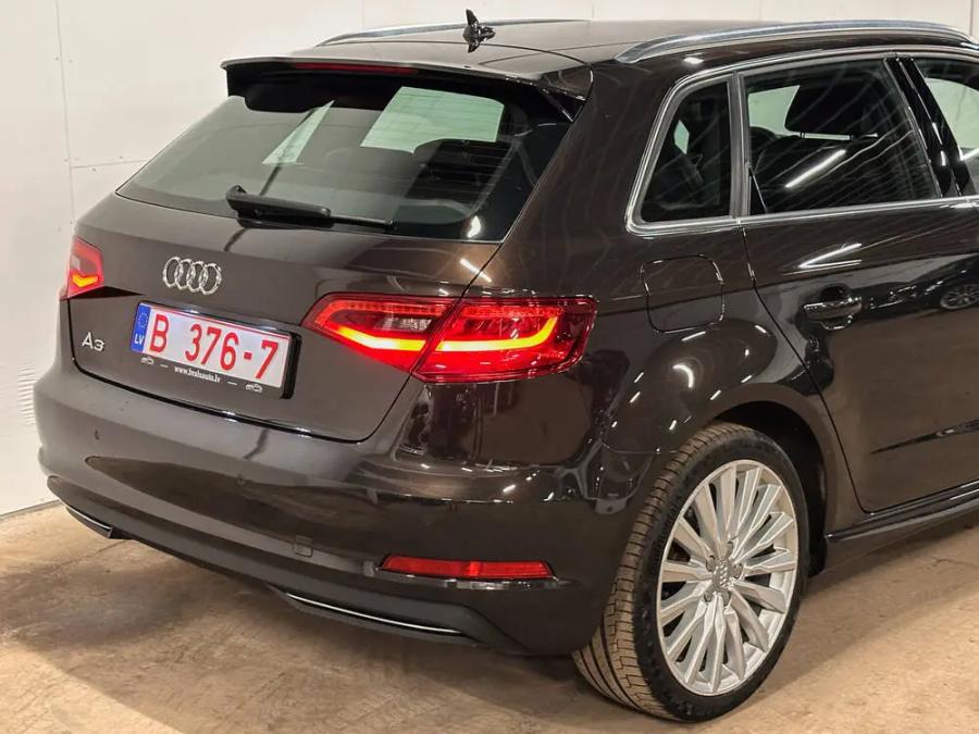 Brown Audi A3 2015 in Jurmala, with an engine capacity of 1.40 L and mileage of 194 thousand km for 11950 €, photo 12 on AUTOMOTO.COM.LV