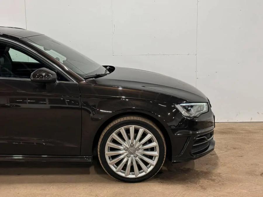 Brown Audi A3 2015 in Jurmala, with an engine capacity of 1.40 L and mileage of 194 thousand km for 11950 €, photo 13 on AUTOMOTO.COM.LV