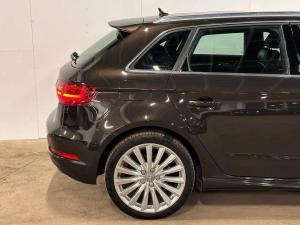 Brown Audi A3 2015 in Jurmala, with an engine capacity of 1.40 L and mileage of 194 thousand km for 11950 €, photo 14 on AUTOMOTO.COM.LV