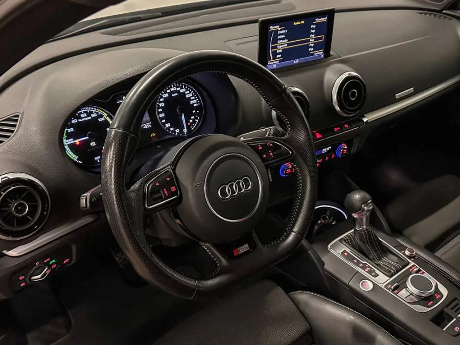 Brown Audi A3 2015 in Jurmala, with an engine capacity of 1.40 L and mileage of 194 thousand km for 11950 €, photo 18 on AUTOMOTO.COM.LV