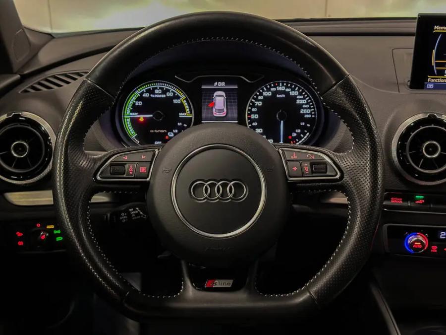 Brown Audi A3 2015 in Jurmala, with an engine capacity of 1.40 L and mileage of 194 thousand km for 11950 €, photo 29 on AUTOMOTO.COM.LV