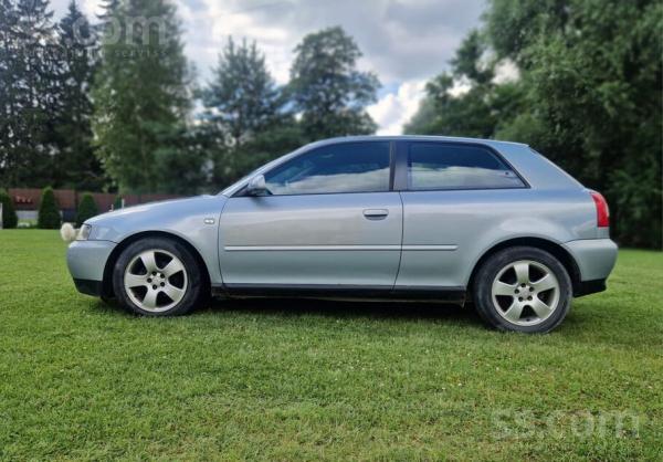 Audi A3 2002 Rīga, ar dzinēja tilpumu 1.60 L un nobraukumu 296 tūkst. km par 1150 €, foto 3 vietnē AUTOMOTO.COM.LV