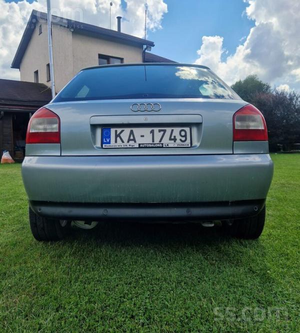 Audi A3 2002 Rīga, ar dzinēja tilpumu 1.60 L un nobraukumu 296 tūkst. km par 1150 €, foto 5 vietnē AUTOMOTO.COM.LV