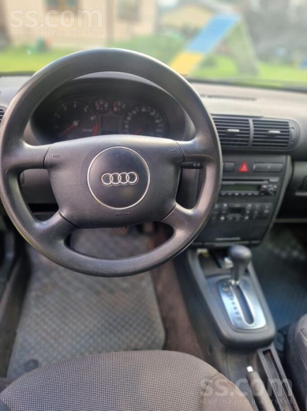 Audi A3 2002 Rīga, ar dzinēja tilpumu 1.60 L un nobraukumu 296 tūkst. km par 1150 €, foto 8 vietnē AUTOMOTO.COM.LV