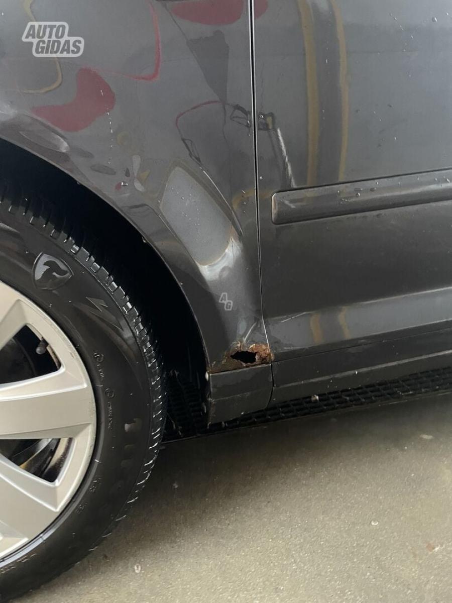 Audi A3 2004 Šauļi, ar dzinēja tilpumu 2.00 L un nobraukumu 210 tūkst. km par 1400 €, foto 8 vietnē AUTOMOTO.COM.LV