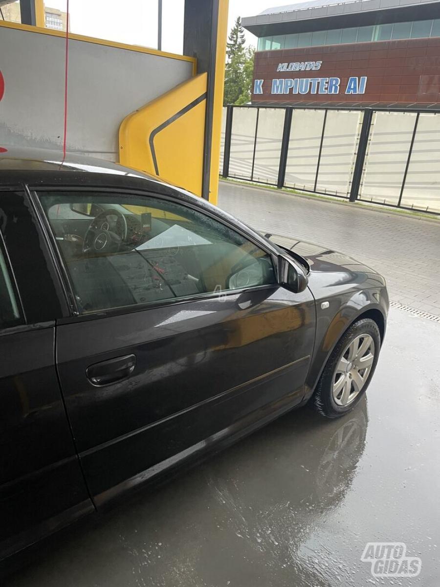 Audi A3 2004 Šauļi, ar dzinēja tilpumu 2.00 L un nobraukumu 210 tūkst. km par 1400 €, foto 10 vietnē AUTOMOTO.COM.LV