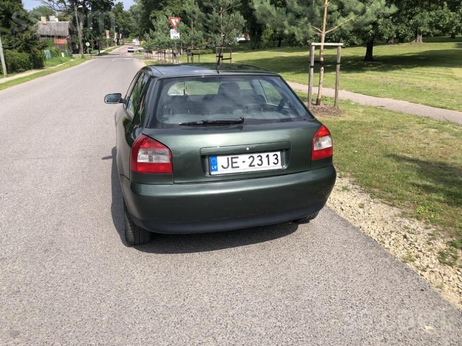 Green Audi A3 2002 in Riga, with an engine capacity of 1.60 L and mileage of 211 thousand km for 1590 €, photo 5 on AUTOMOTO.COM.LV