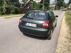Green Audi A3 2002 in Riga, with an engine capacity of 1.60 L and mileage of 211 thousand km for 1590 €, photo 6 on AUTOMOTO.COM.LV
