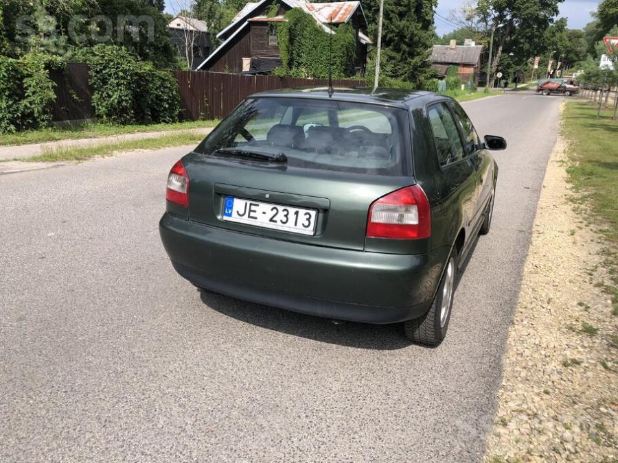 Green Audi A3 2002 in Riga, with an engine capacity of 1.60 L and mileage of 211 thousand km for 1590 €, photo 6 on AUTOMOTO.COM.LV