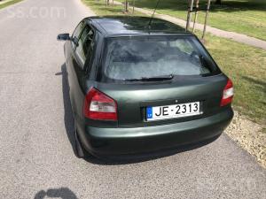 Green Audi A3 2002 in Riga, with an engine capacity of 1.60 L and mileage of 211 thousand km for 1590 €, photo 7 on AUTOMOTO.COM.LV