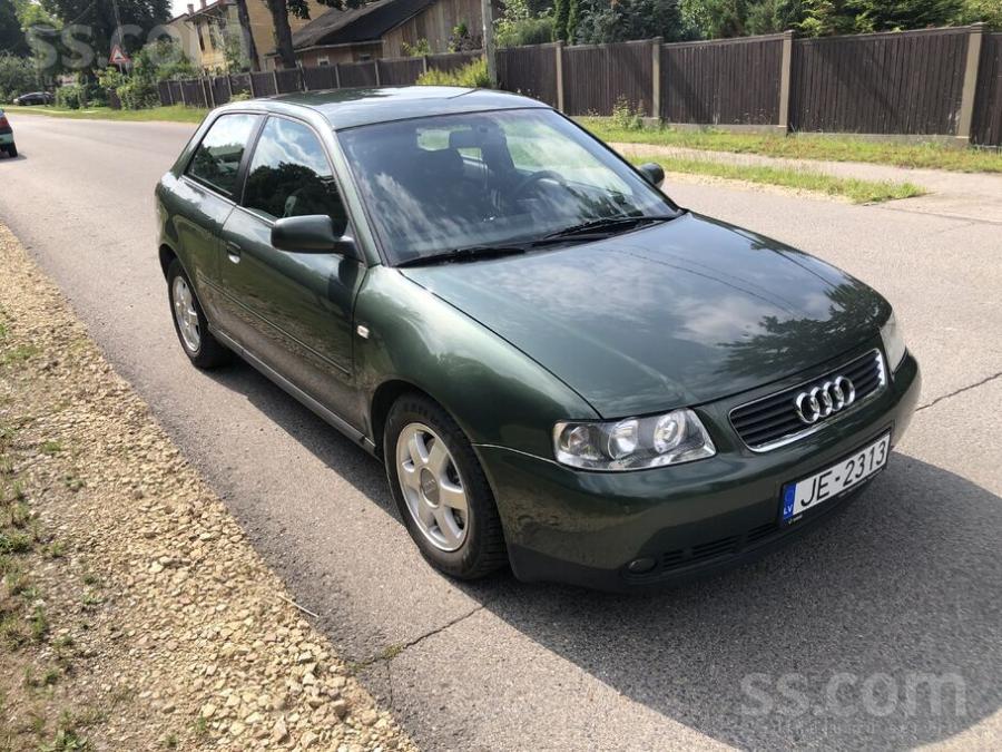 Green Audi A3 2002 in Riga, with an engine capacity of 1.60 L and mileage of 211 thousand km for 1590 €, photo 8 on AUTOMOTO.COM.LV