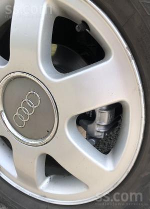 Green Audi A3 2002 in Riga, with an engine capacity of 1.60 L and mileage of 211 thousand km for 1590 €, photo 14 on AUTOMOTO.COM.LV