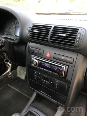 Green Audi A3 2002 in Riga, with an engine capacity of 1.60 L and mileage of 211 thousand km for 1590 €, photo 16 on AUTOMOTO.COM.LV