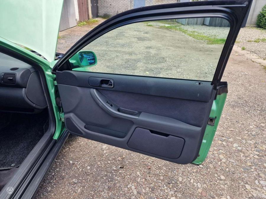 Zaļš Audi A3 1997 Kauņa, ar dzinēja tilpumu 1.78 L un nobraukumu 262 tūkst. km par 850 €, foto 18 vietnē AUTOMOTO.COM.LV