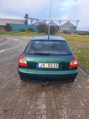 Zaļš Audi A3 1999 Liepāja, ar dzinēja tilpumu 1.60 L un nobraukumu 290 tūkst. km par 1050 €, foto 8 vietnē AUTOMOTO.COM.LV