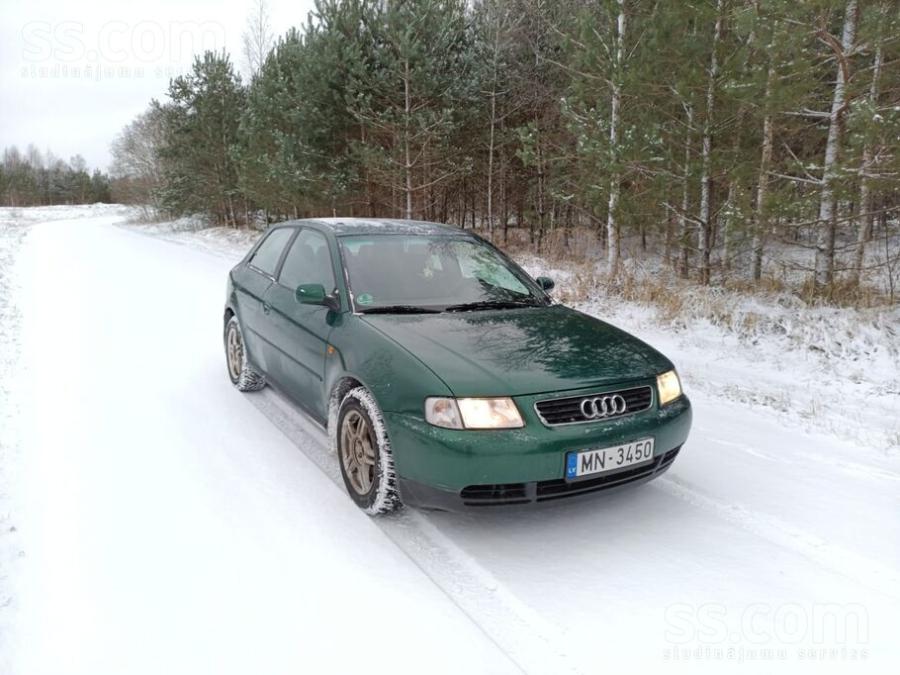 Zaļš Audi A3 1999 Rēzekne, ar dzinēja tilpumu 1.60 L un nobraukumu 304 tūkst. km par 950 €, foto 1 vietnē AUTOMOTO.COM.LV