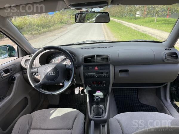 Audi A3 1999 RÄ«ga vietnÄ ZaļŔ Audi A3 1999 RÄ«ga, ar dzinÄja tilpumu 1.80 L un nobraukumu 384 tÅ«kst. km par 1300 ā¬, foto 6 vietnÄ AUTOMOTO.COM.LV