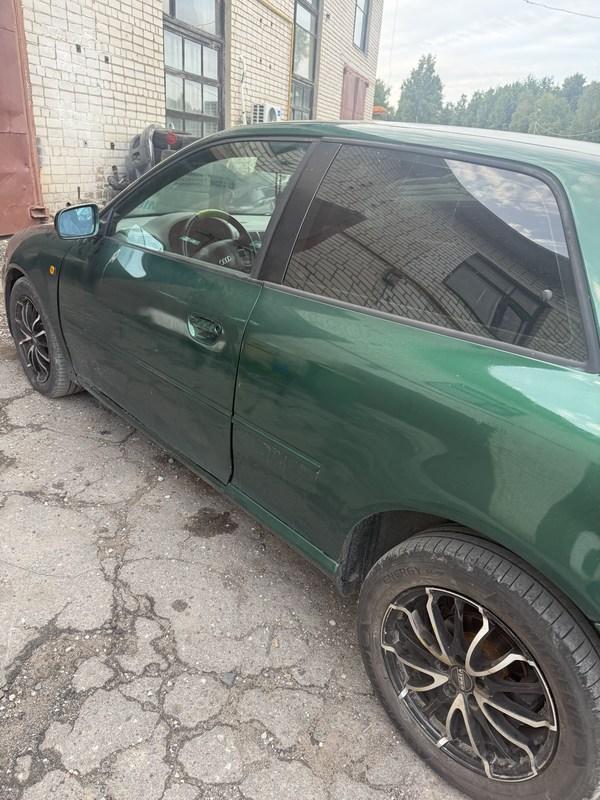 Ауди А3 2000 в Таллин на AUTOMOTO.COM.LV Зеленый Ауди А3 2000 в Таллин, объемом двигателя 1.90 л и пробегом 558 тыс. км за 1200 €, фото 9 на AUTOMOTO.COM.LV