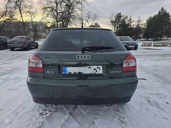 Zaļš Audi A3 2001 Viļņa, ar dzinēja tilpumu 1.90 L un nobraukumu 276 tūkst. km par 2100 €, foto 5 vietnē AUTOMOTO.COM.LV