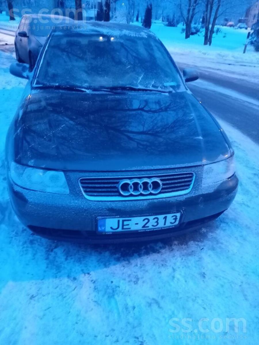 Green Audi A3 2002 in Riga, with an engine capacity of 1.60 L and mileage of 212 thousand km for 500 €, photo 1 on AUTOMOTO.COM.LV
