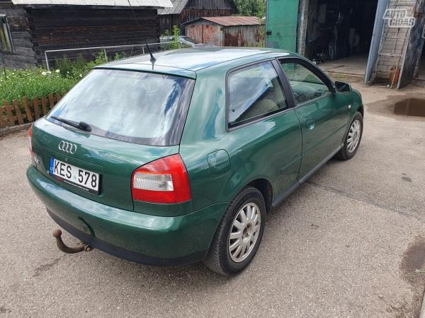 Зеленый Ауди А3 2002 в Вильнюс, объемом двигателя 1.60 л и пробегом 209 тыс. км за 1000 €, фото 3 на AUTOMOTO.COM.LV