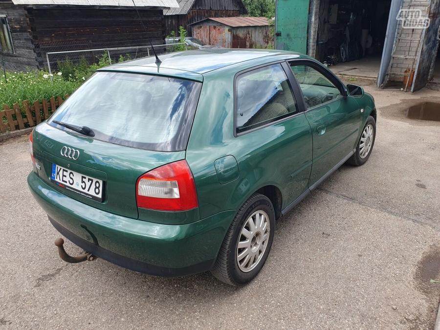 Green Audi A3 2002 in Vilnius, with an engine capacity of 1.60 L and mileage of 209 thousand km for 1000 €, photo 4 on AUTOMOTO.COM.LV