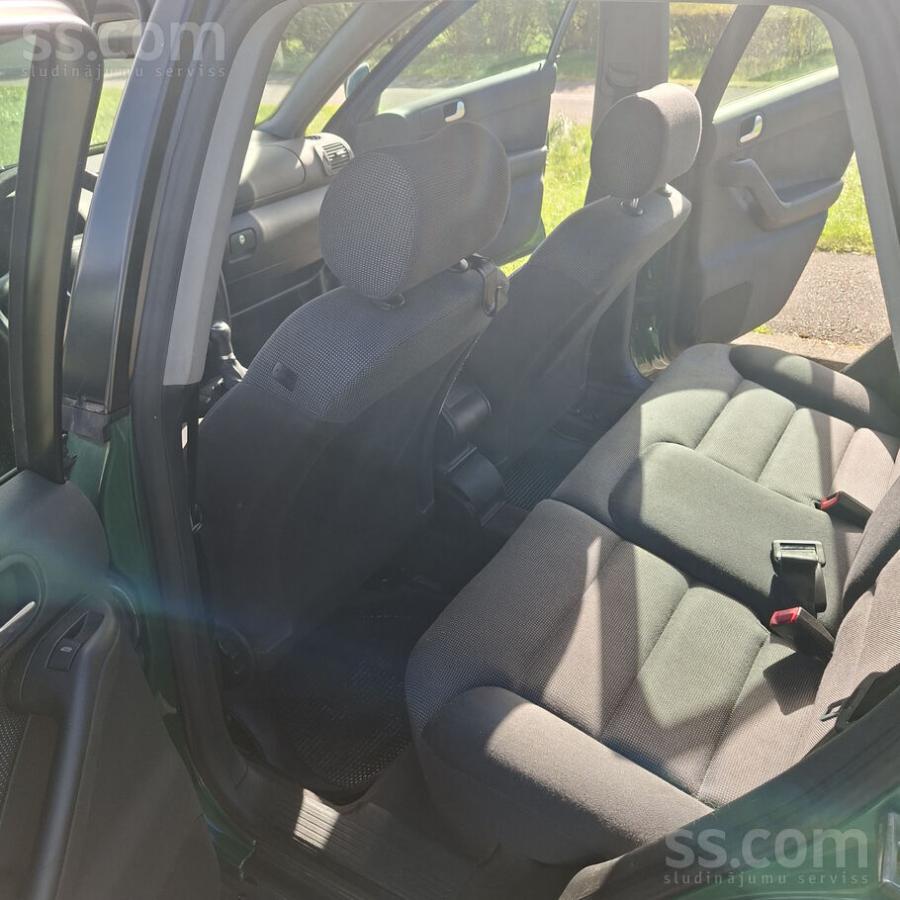 Zaļš Audi A3 2002 Ventspils, ar dzinēja tilpumu 1.60 L un nobraukumu 264 tūkst. km par 500 €, foto 11 vietnē AUTOMOTO.COM.LV