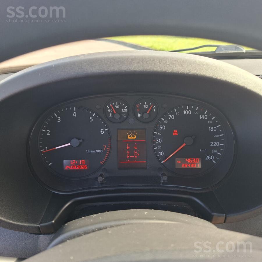 Zaļš Audi A3 2002 Ventspils, ar dzinēja tilpumu 1.60 L un nobraukumu 264 tūkst. km par 500 €, foto 12 vietnē AUTOMOTO.COM.LV