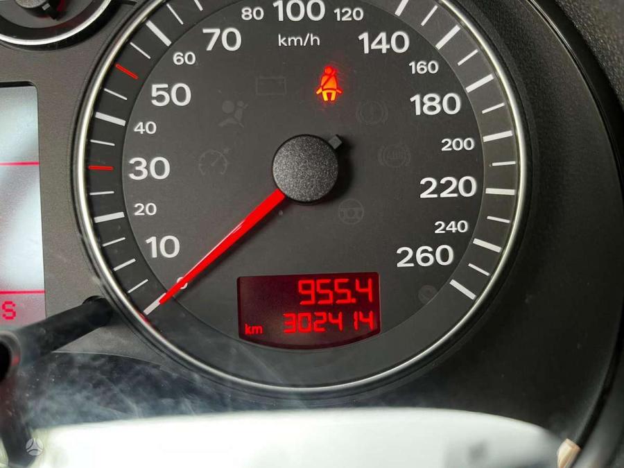Zaļš Audi A3 2007 Raseiniai, ar dzinēja tilpumu 1.97 L un nobraukumu 300 tūkst. km par 2650 €, foto 28 vietnē AUTOMOTO.COM.LV
