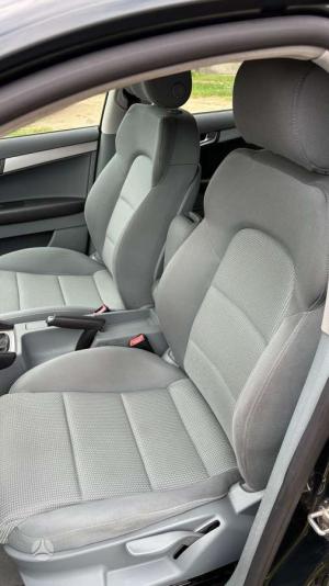 Zaļš Audi A3 2009 Viļņa, ar dzinēja tilpumu 1.97 L un nobraukumu 305 tūkst. km par 4000 €, foto 13 vietnē AUTOMOTO.COM.LV