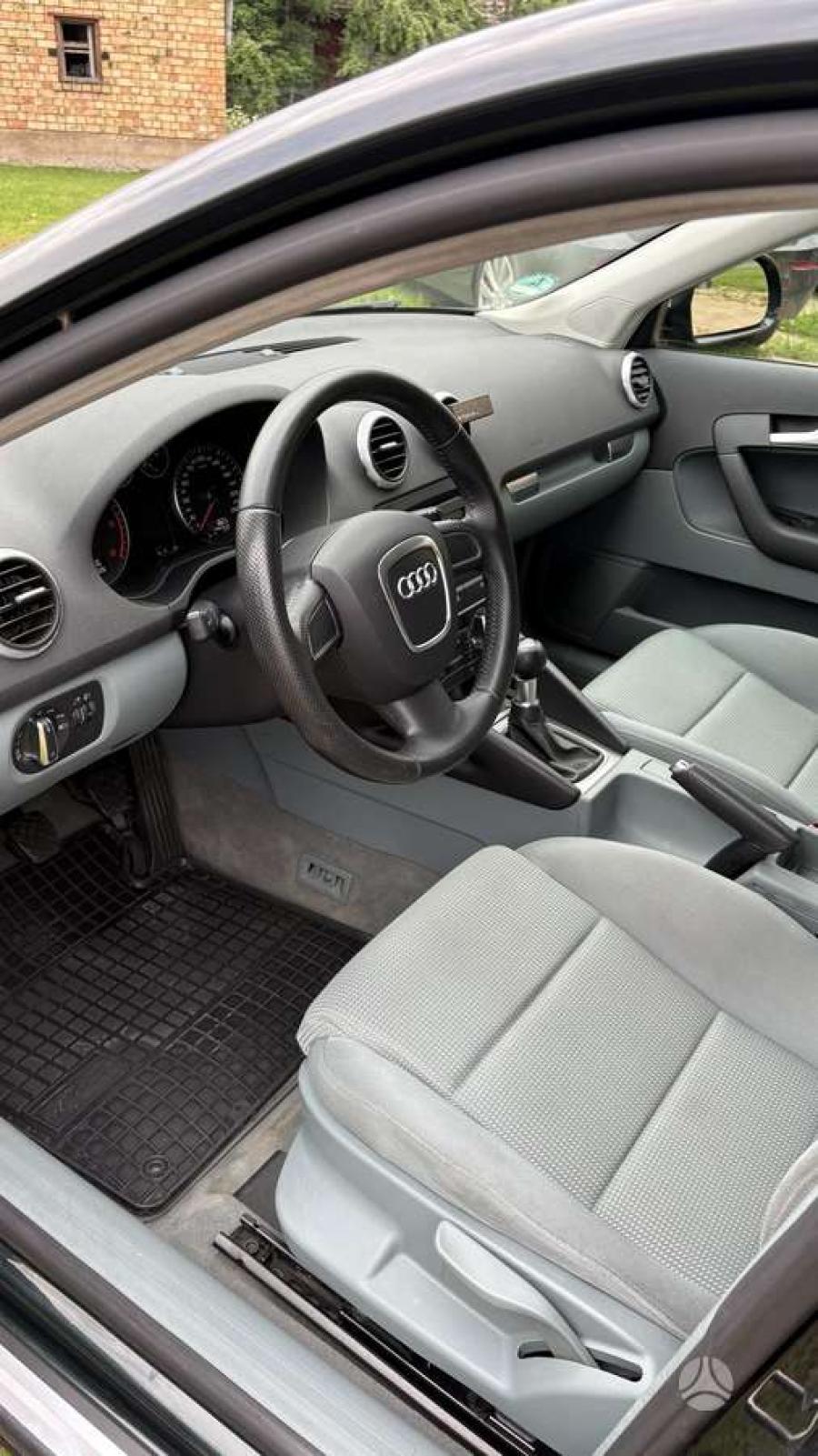 Zaļš Audi A3 2009 Viļņa, ar dzinēja tilpumu 1.97 L un nobraukumu 305 tūkst. km par 4000 €, foto 14 vietnē AUTOMOTO.COM.LV