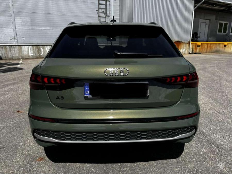 Zaļš Audi A3 2025 Viļņa, ar dzinēja tilpumu 1.50 L un nobraukumu 15 tūkst. km par 34900 €, foto 5 vietnē AUTOMOTO.COM.LV