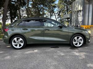 Zaļš Audi A3 2025 Viļņa, ar dzinēja tilpumu 1.50 L un nobraukumu 15 tūkst. km par 34900 €, foto 11 vietnē AUTOMOTO.COM.LV